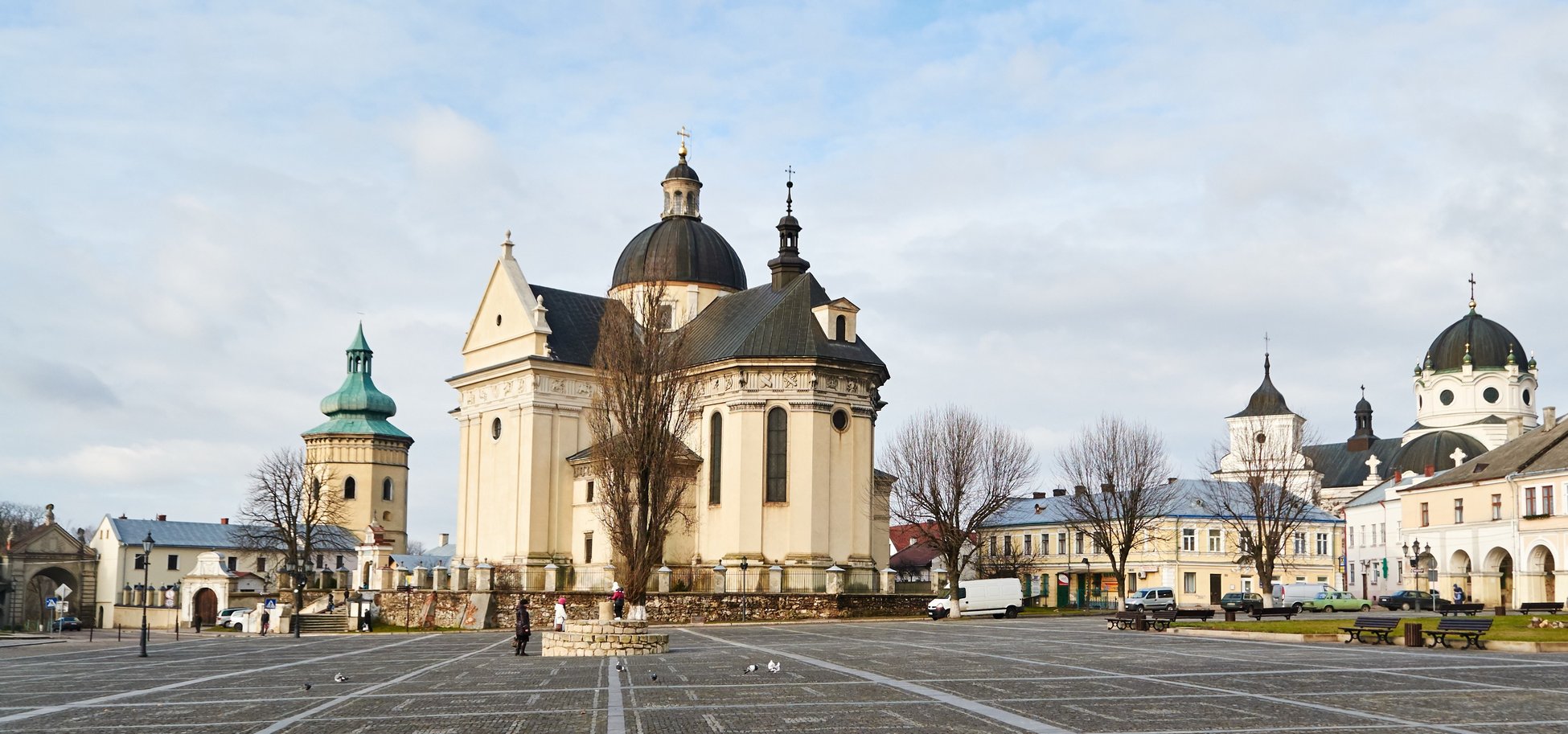 How To Do A Day Trip To Zhovkva, Ukraine